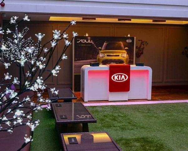 Automotive Dealership Displays & POS | Design, Banners, Panels | Luminati