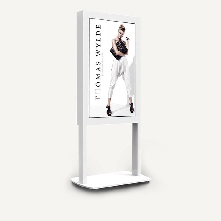 Retail Signage Display | Digital Screens & Signage | Luminati
