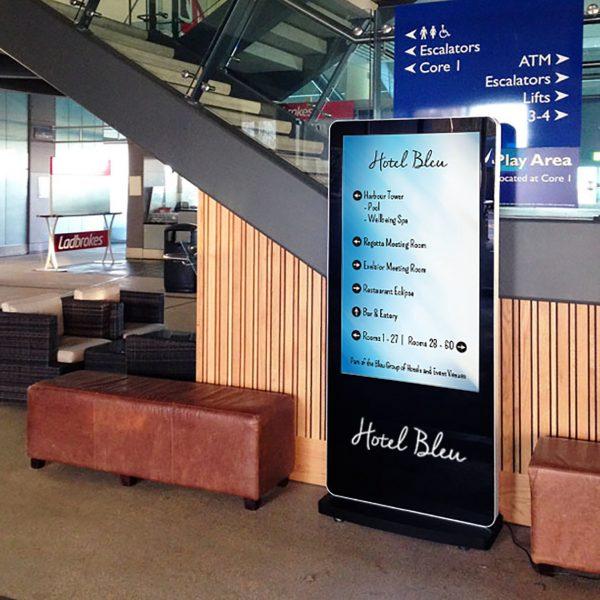 Digital Wayfinding Screens & Signage | Luminati