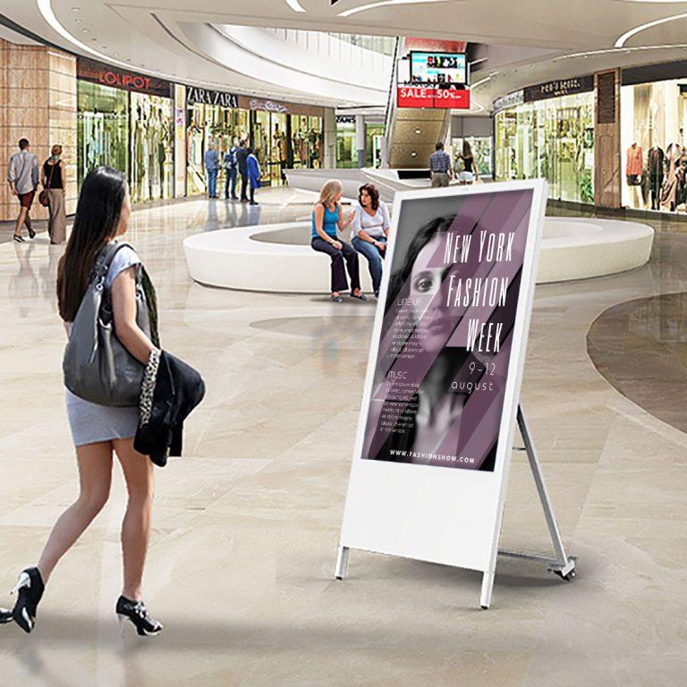 Plinth Pedestal with Digital Screen | Acylic & Wood | Luminati