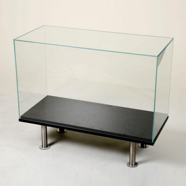 Bespoke Display Cabinets | Custom Glass Display Case | Luminati