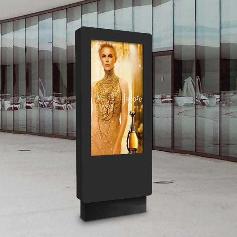 Outdoor Digital Signage Displays | Up To 86" | Luminati