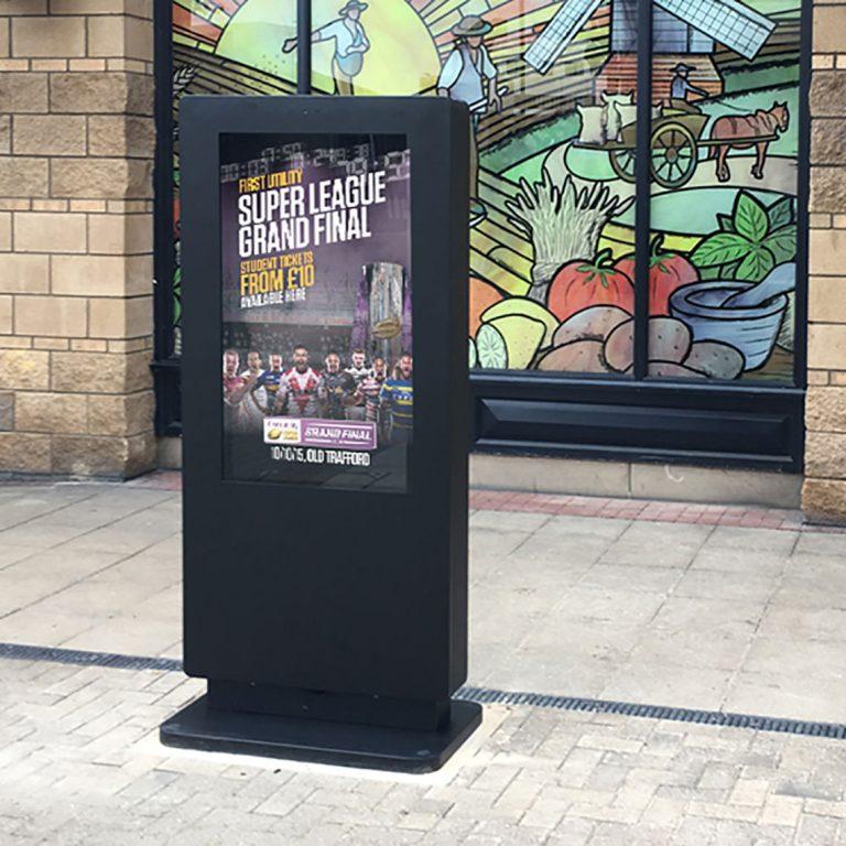 Outdoor Digital Signage Displays | Up To 86" | Luminati