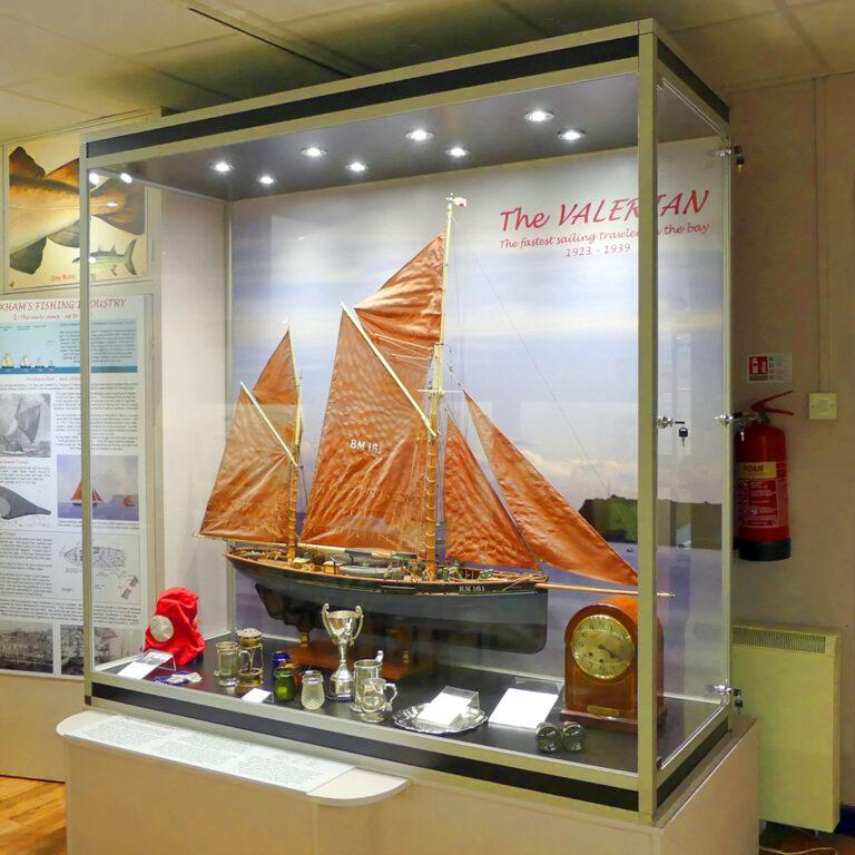 Large Bespoke Display Cases | Luminati Display Solutions