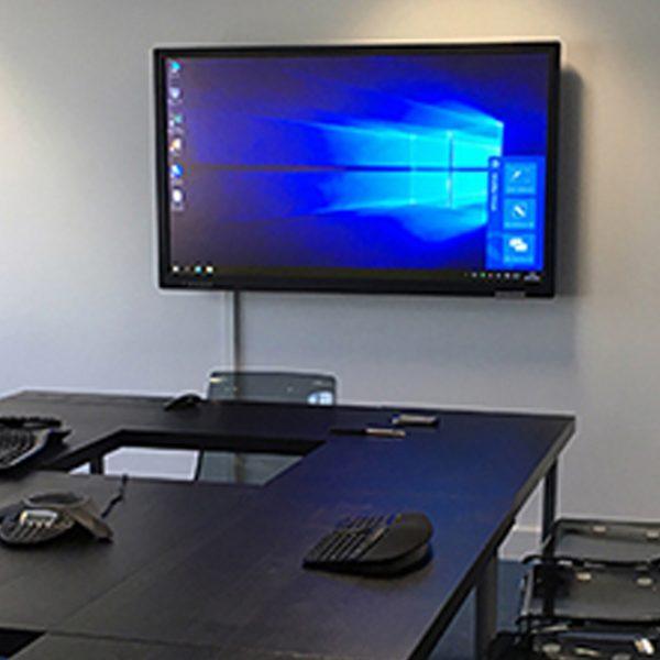 Digital Dashboard | Digital KPI Display Screen | Luminati