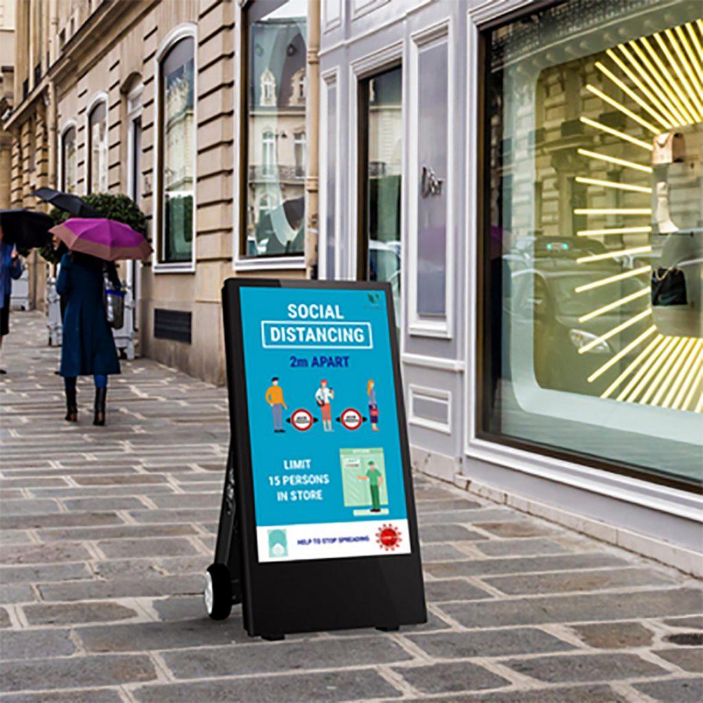 Digital Display Screens & Signage | Digital Advertising Screens | Luminati