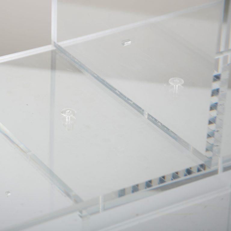 Stacking Retail Display Cubes | Luminati