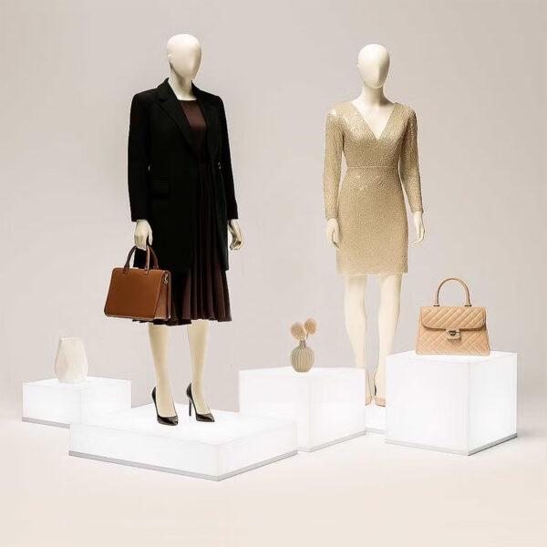 Illuminated Retail Podiums | Illuminated Mannequin Podiums | POS