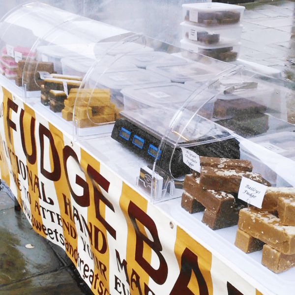 Portable Food Screen | Luminati Display Solutions