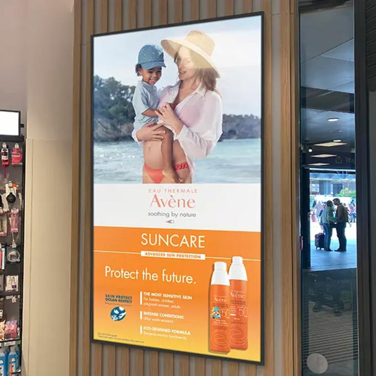 4K Digital Advertising Display Screens | Digital Displays | Luminati