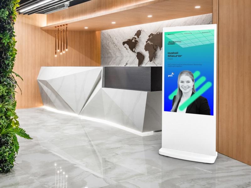 Freestanding Digital Signage & Display Screen | Luminati