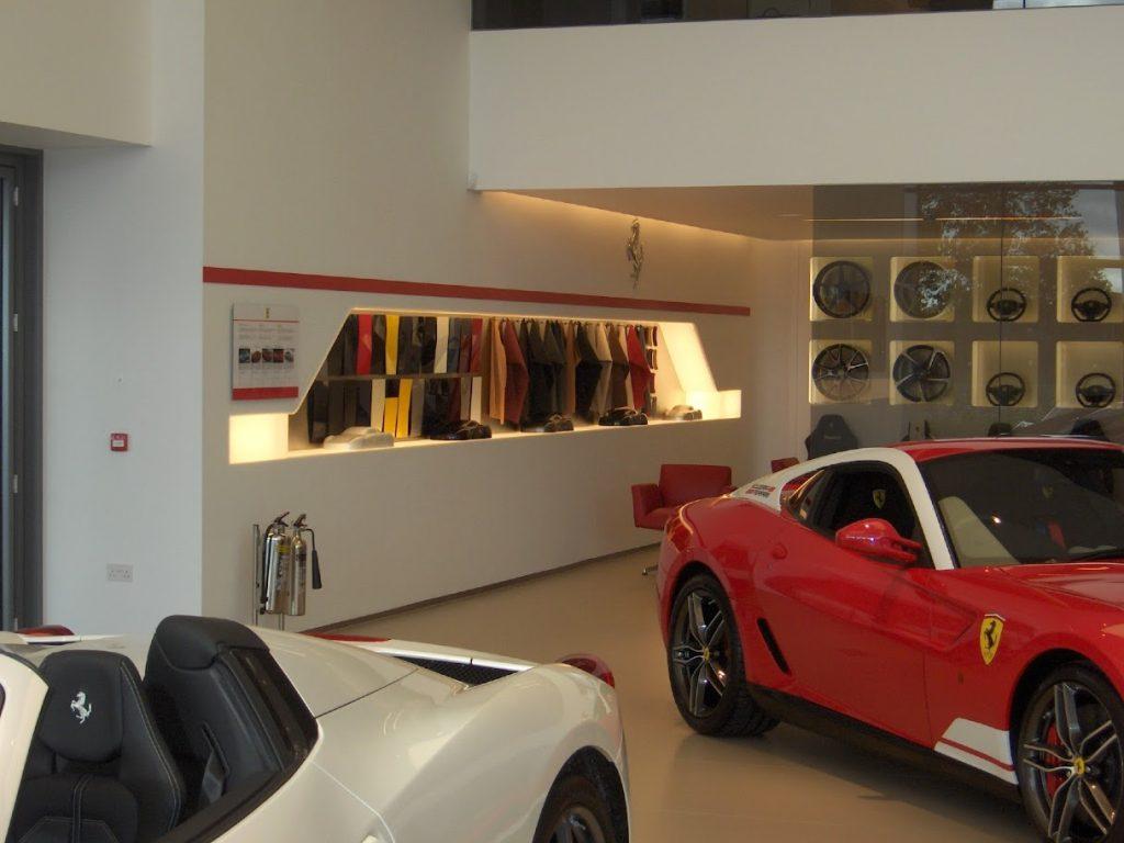 Automotive Dealership Displays & POS | Design, Banners, Panels | Luminati