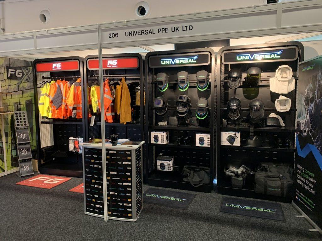 Trade Counter Displays | Slatwall Panels, Merchandisers & More | Luminati