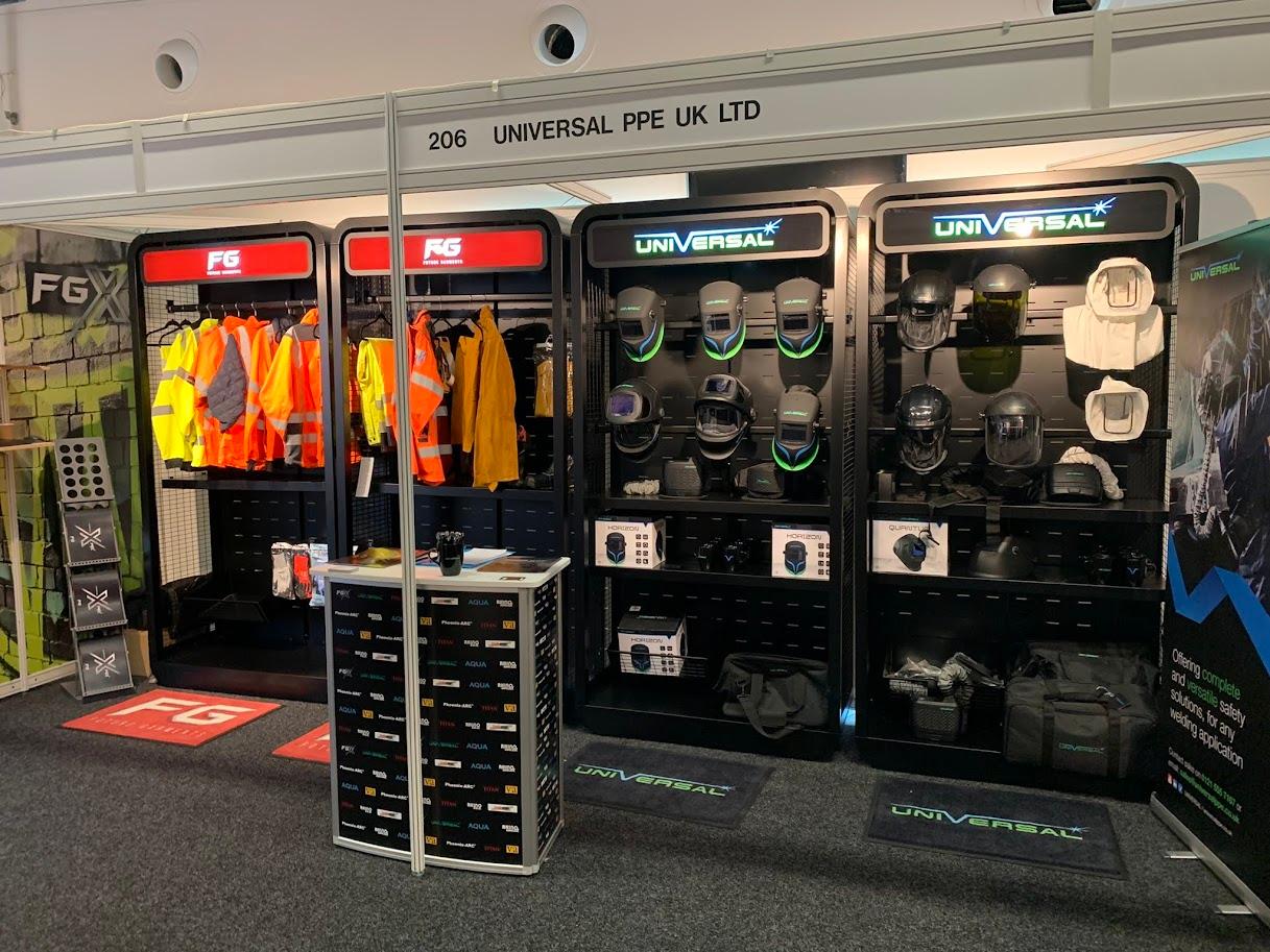 Trade Counter Displays | Slatwall Panels, Merchandisers & More | Luminati