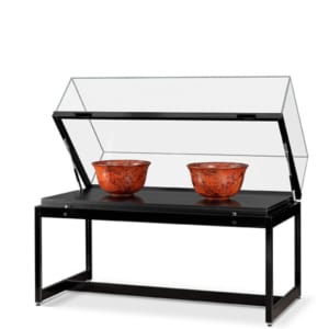 Easy Open Showcase Table with Gas Springs | Luminati